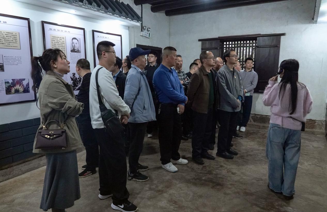 追寻峥嵘岁月 淬炼党性初心 ——娄底市发改委开展党员现场教学活动-湖南机关党建网